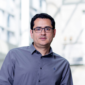 Allen School News » UW CSE professor Ali Farhadi and Ph.D. alum Jon ...