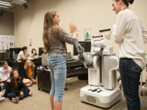 Allen School News » People power: Maya Cakmak earns Anita Borg Early ...